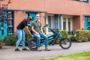 Discover the 8 advantages of the Fun2Go side-by-side tandem | Van Raam