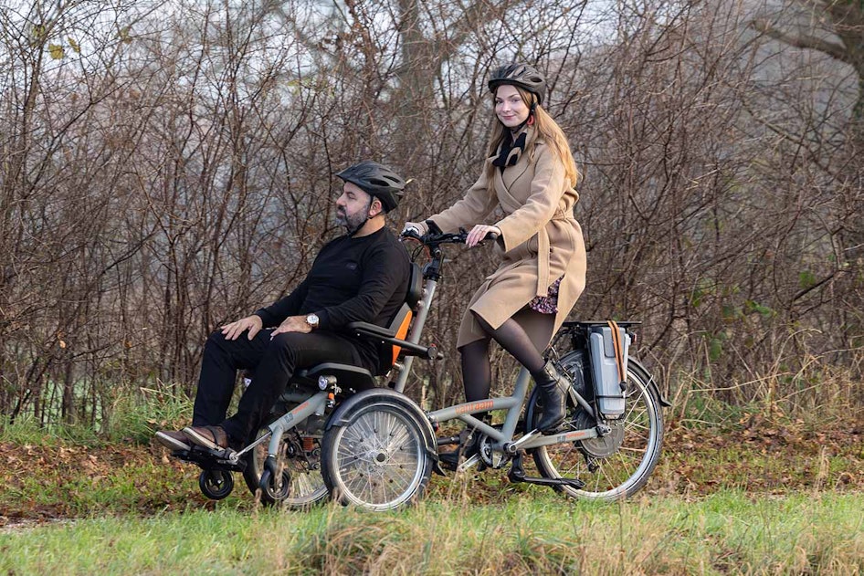 Opair wheelchair bike | Bike with wheelchair in front | vanRaam